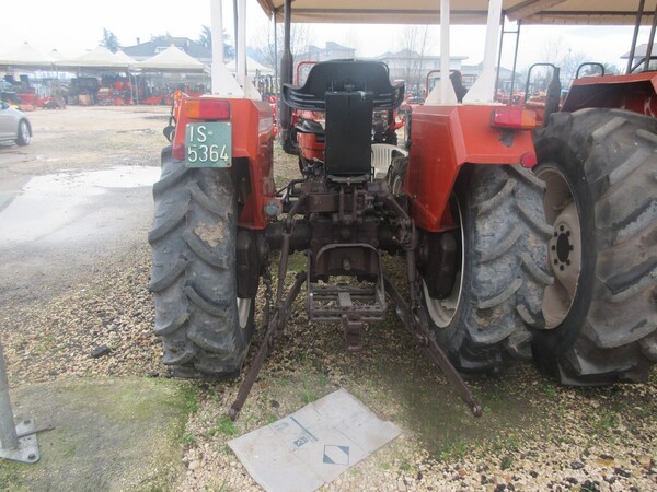 Lot Agrifull agricultural tractor