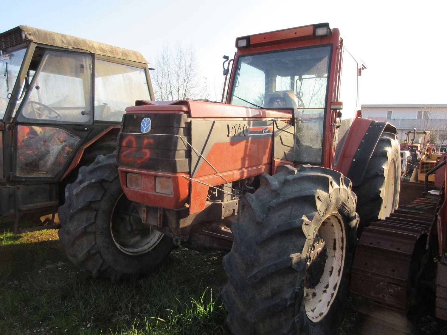 Lot Fiat agricultural tractor