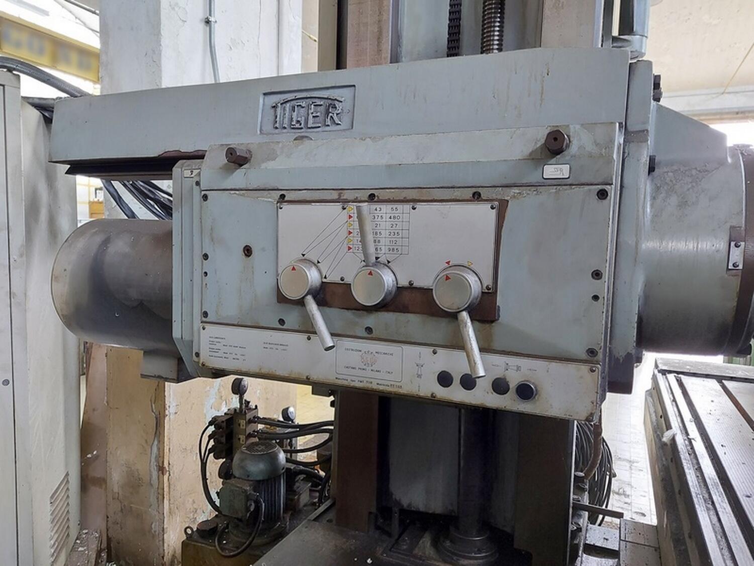 Lot Tiger milling cutter