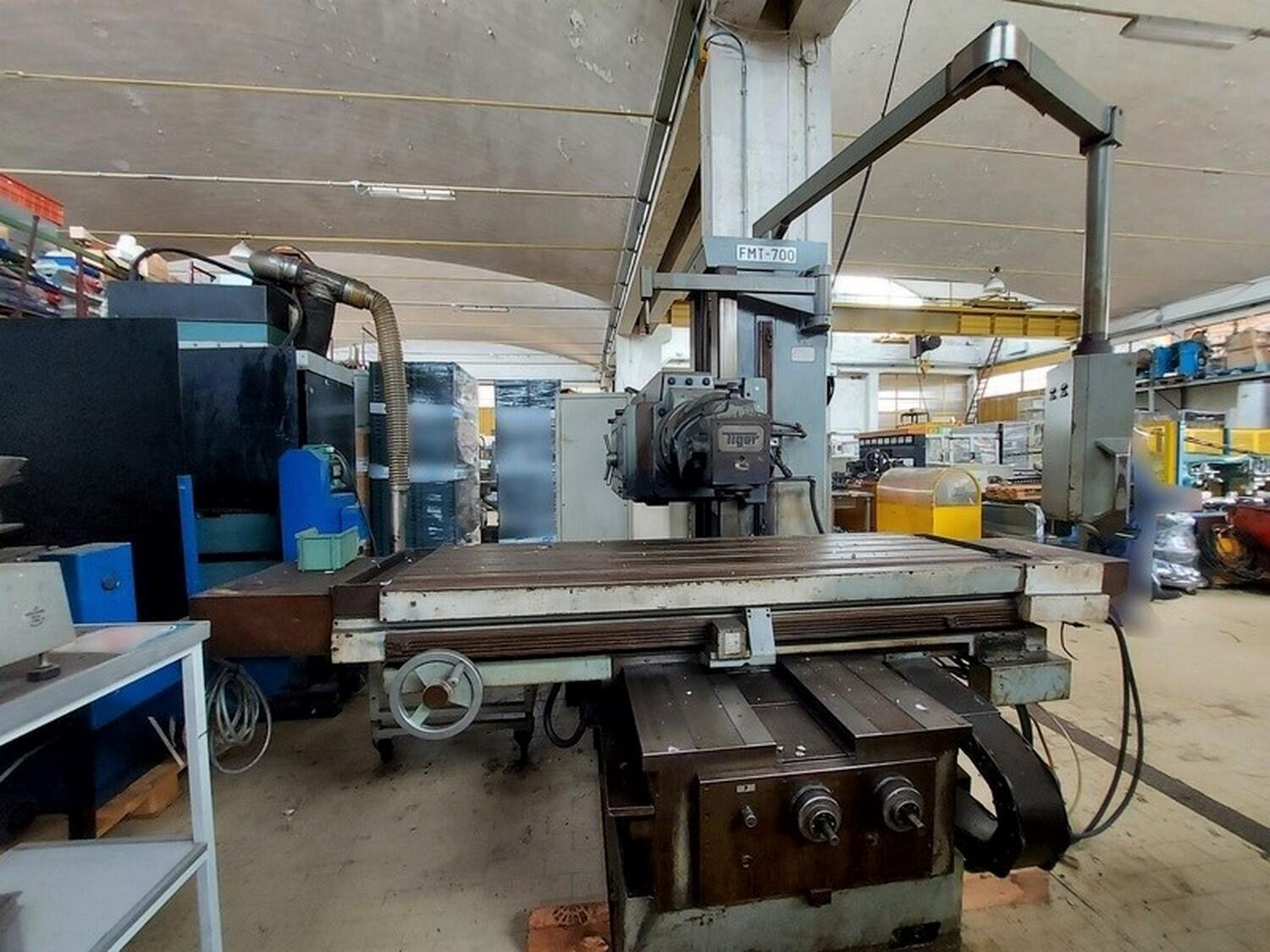 Lot Tiger milling cutter