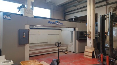 Asta Centro di lavoro Cms Ares