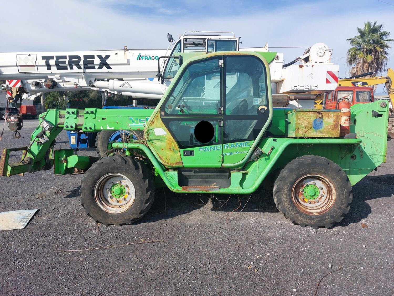 Lot Merlo telehandler
