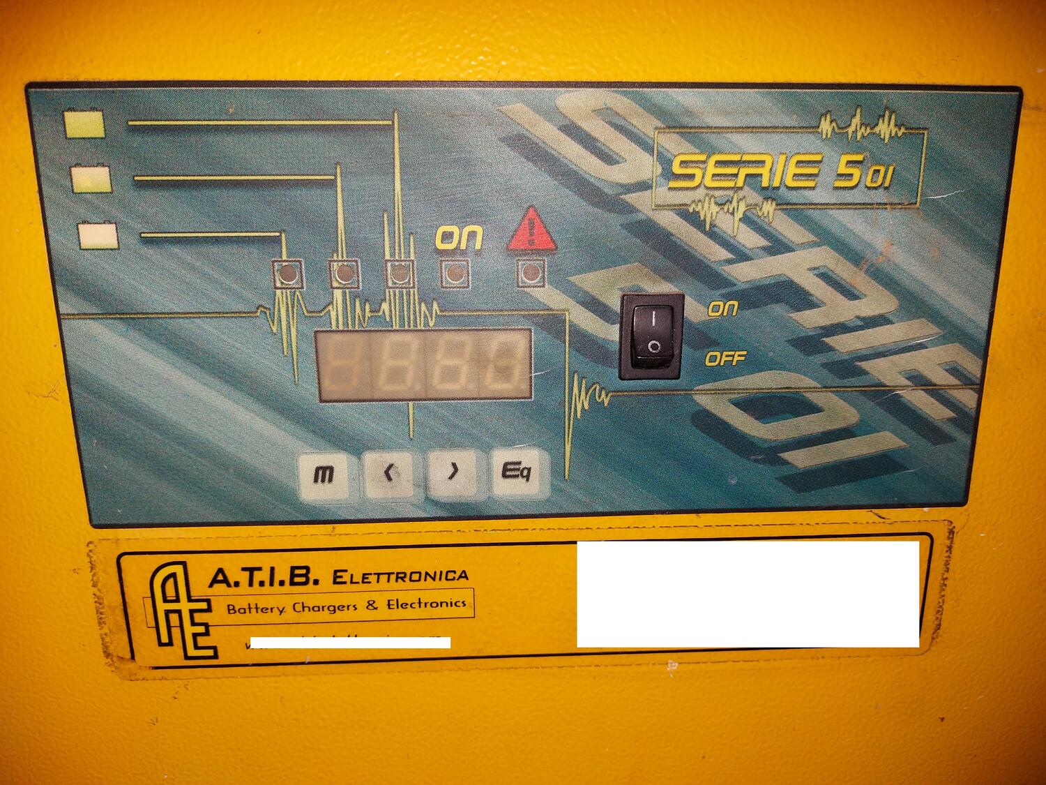 Lot Om forklift and Atib battery charger