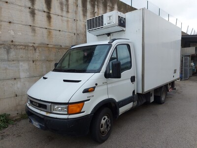 Lot Iveco 35c13 isothermal van