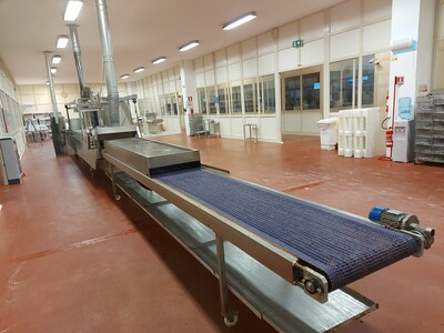 Lot Equipment for cannoli production