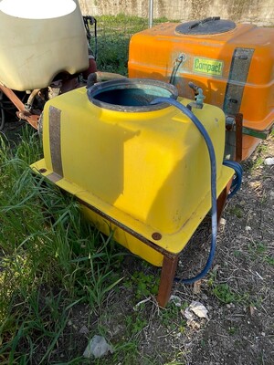 Lot 200 L tank