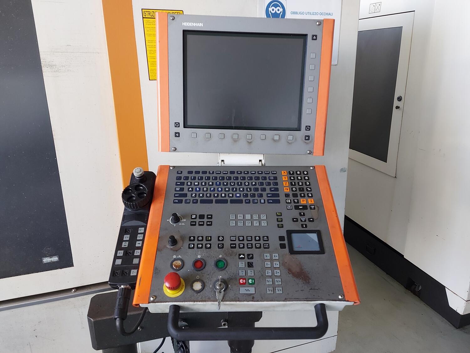 Lot Machining center Mikron VCE 1400 pro