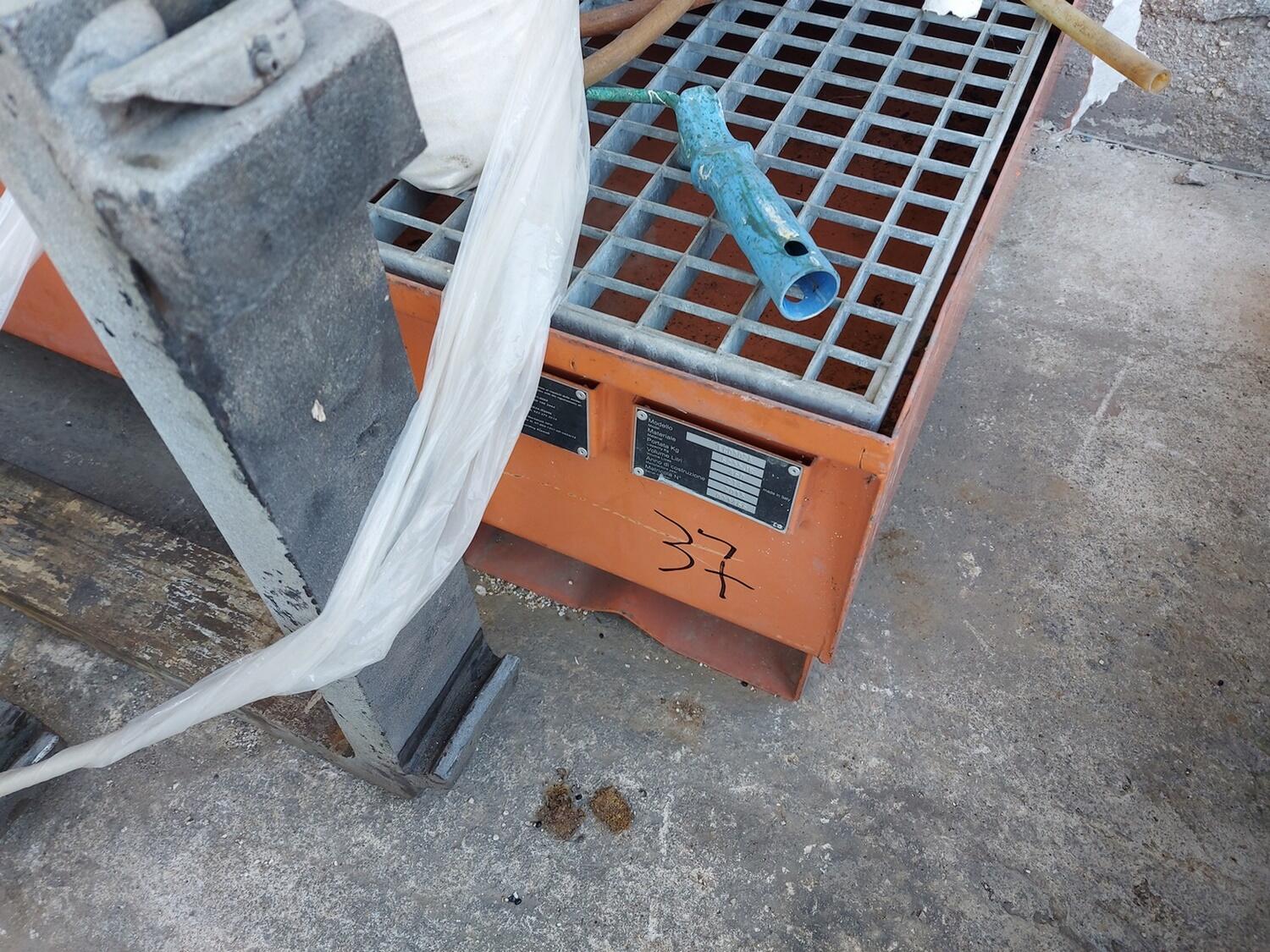 Lot EDM die sinking equipment