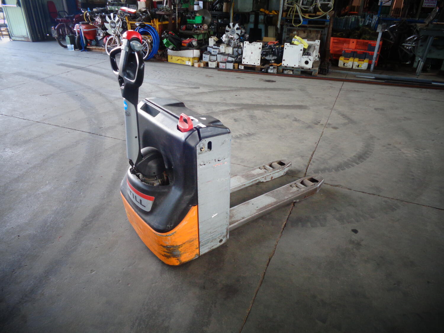 Lotto Transpallet elettrico Still Ecu 16