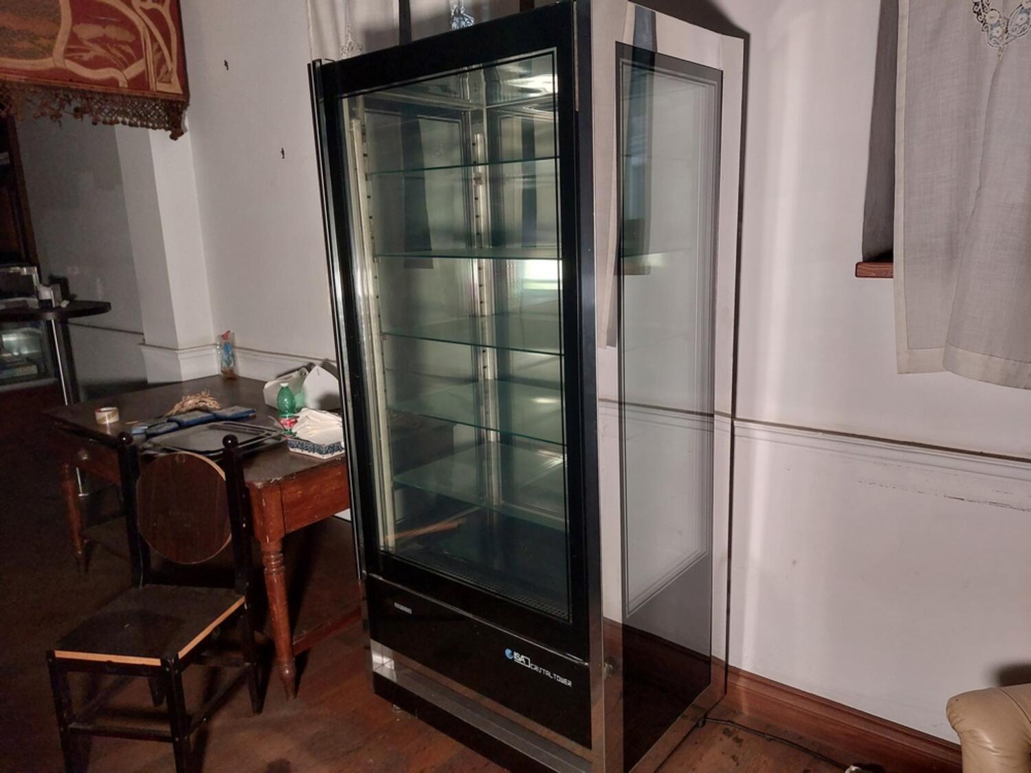 Lot ISA display cabinet