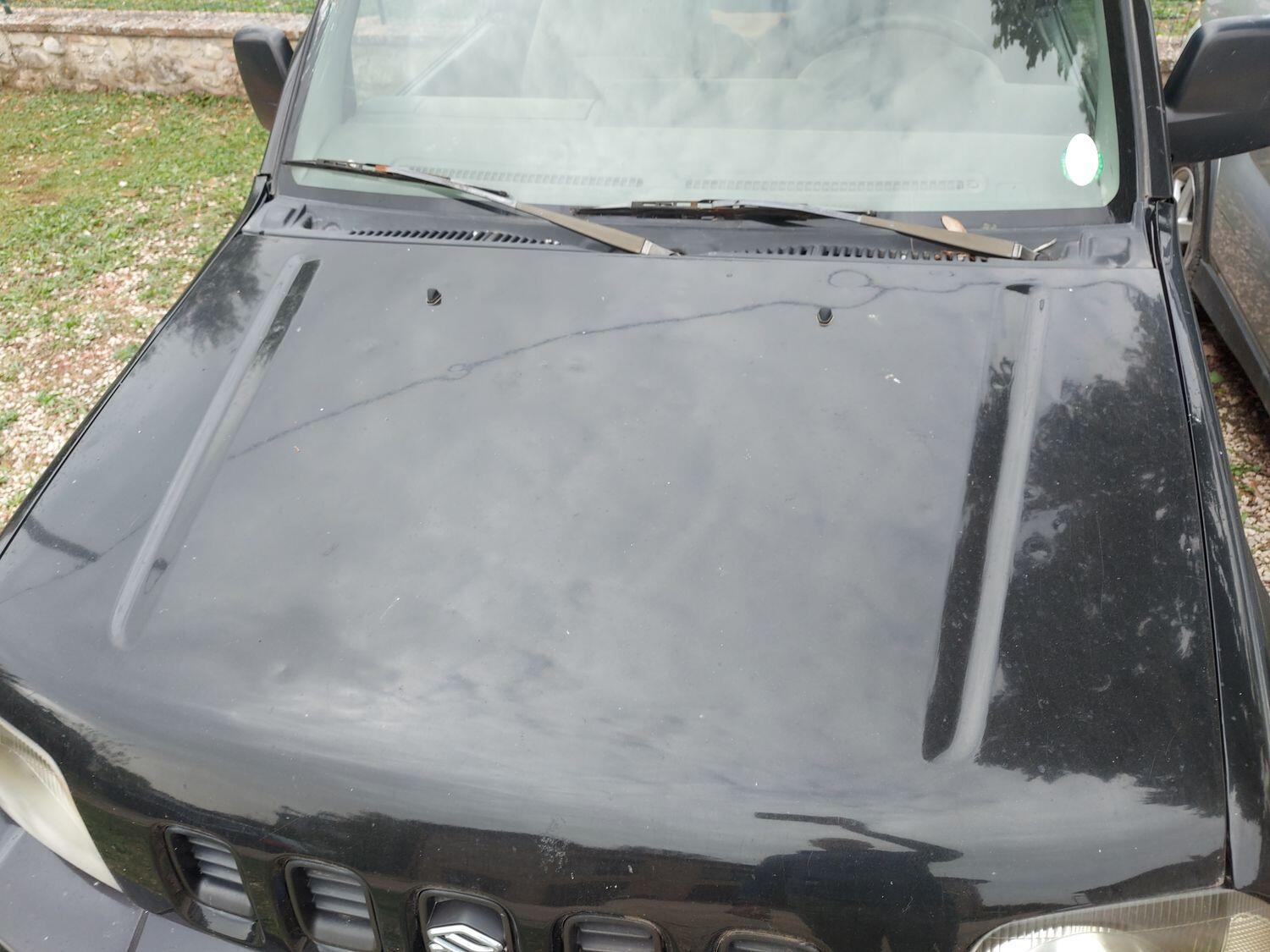 Lot Suzuki Jimmy car