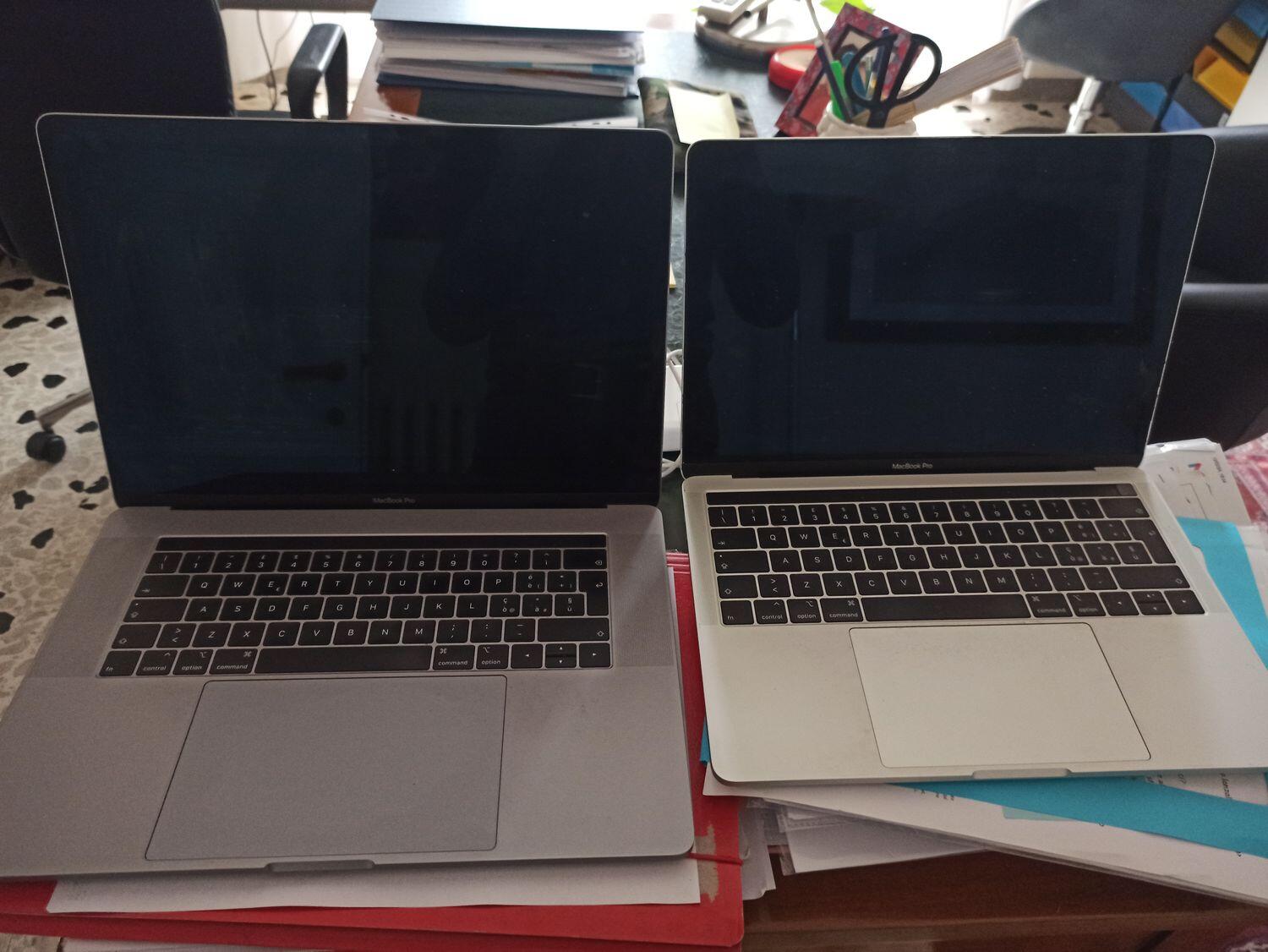 Lot Apple Macbook Pro