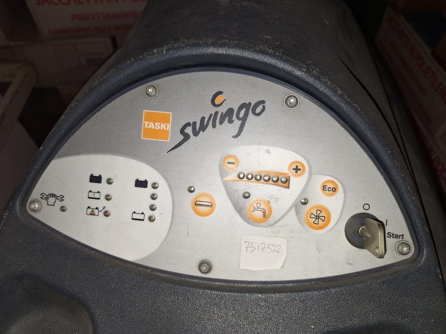 Lot Taski scrubber dryer