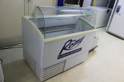 Lot Ice cream showcase