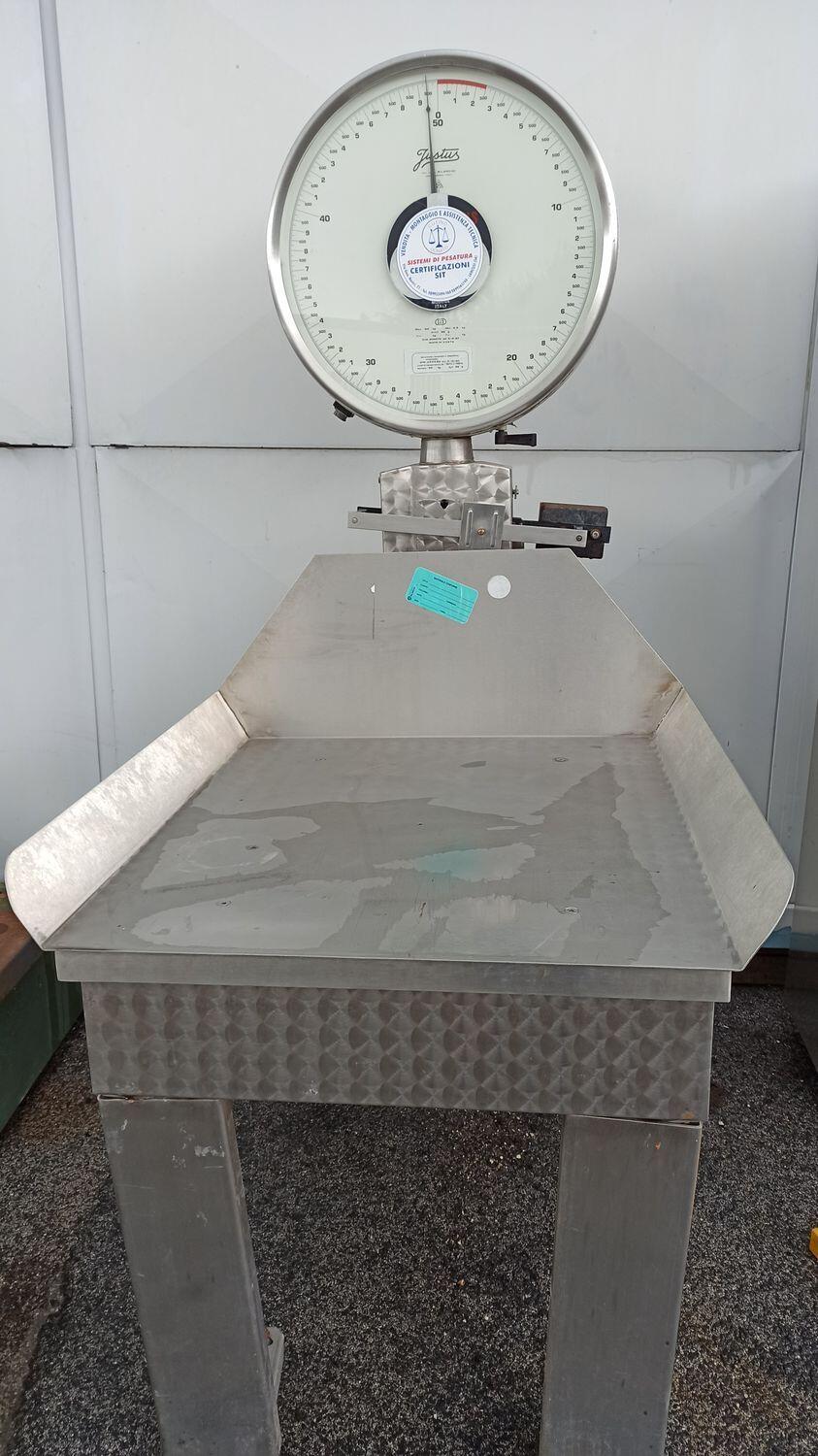 Lot Justus 50 kg scale
