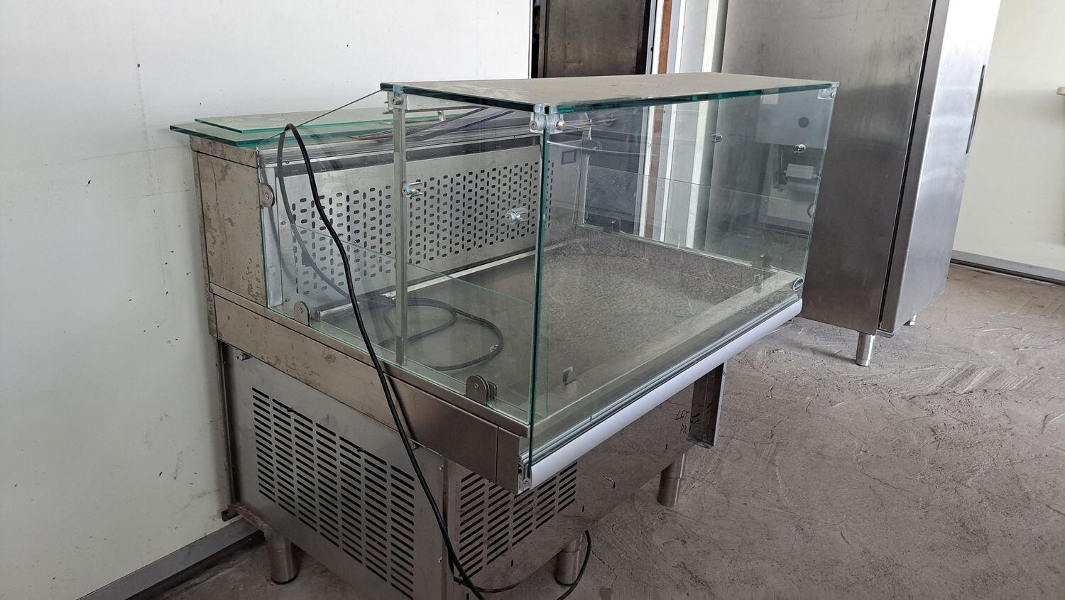 Lot Stainless steel display case 100 cm