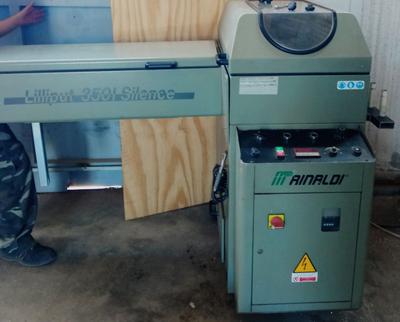 Lot Rinaldi automatic silenced air trimming machine