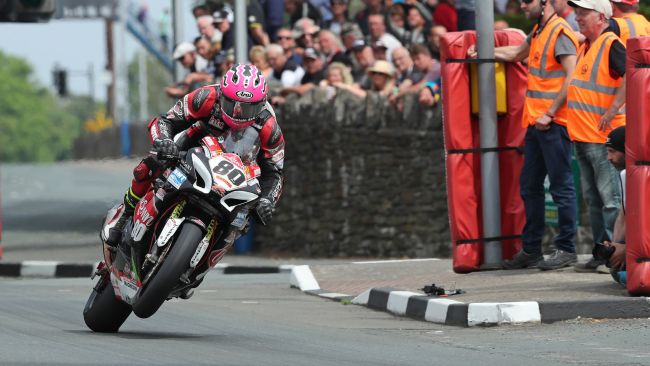 Isle of Man TT Races© - DAVEY TODD AWARDED RST 'STAR OF TOMORROW'