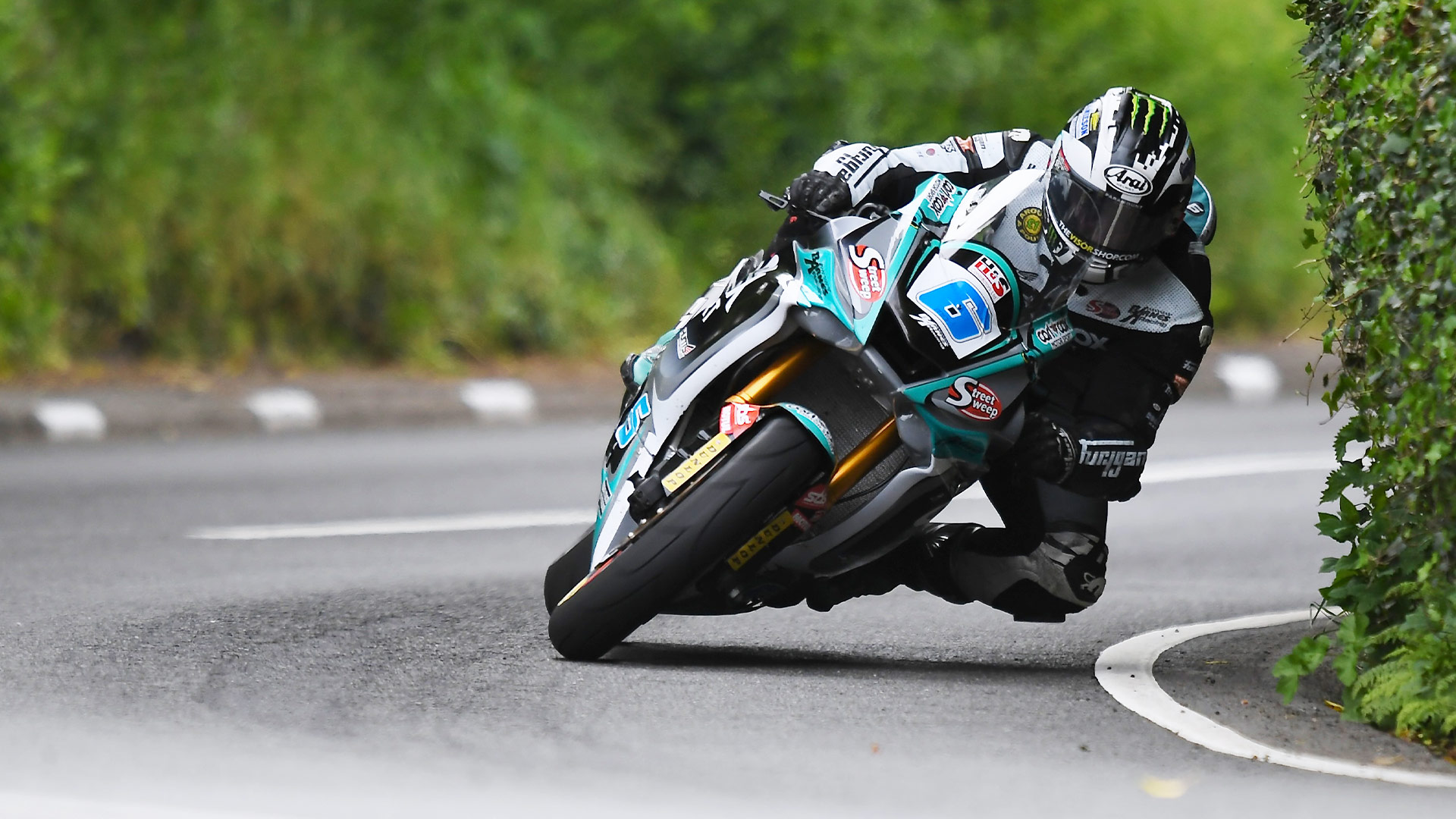 Isle of Man TT Races© - Isle of Man TT Races | Supersport Preview ...
