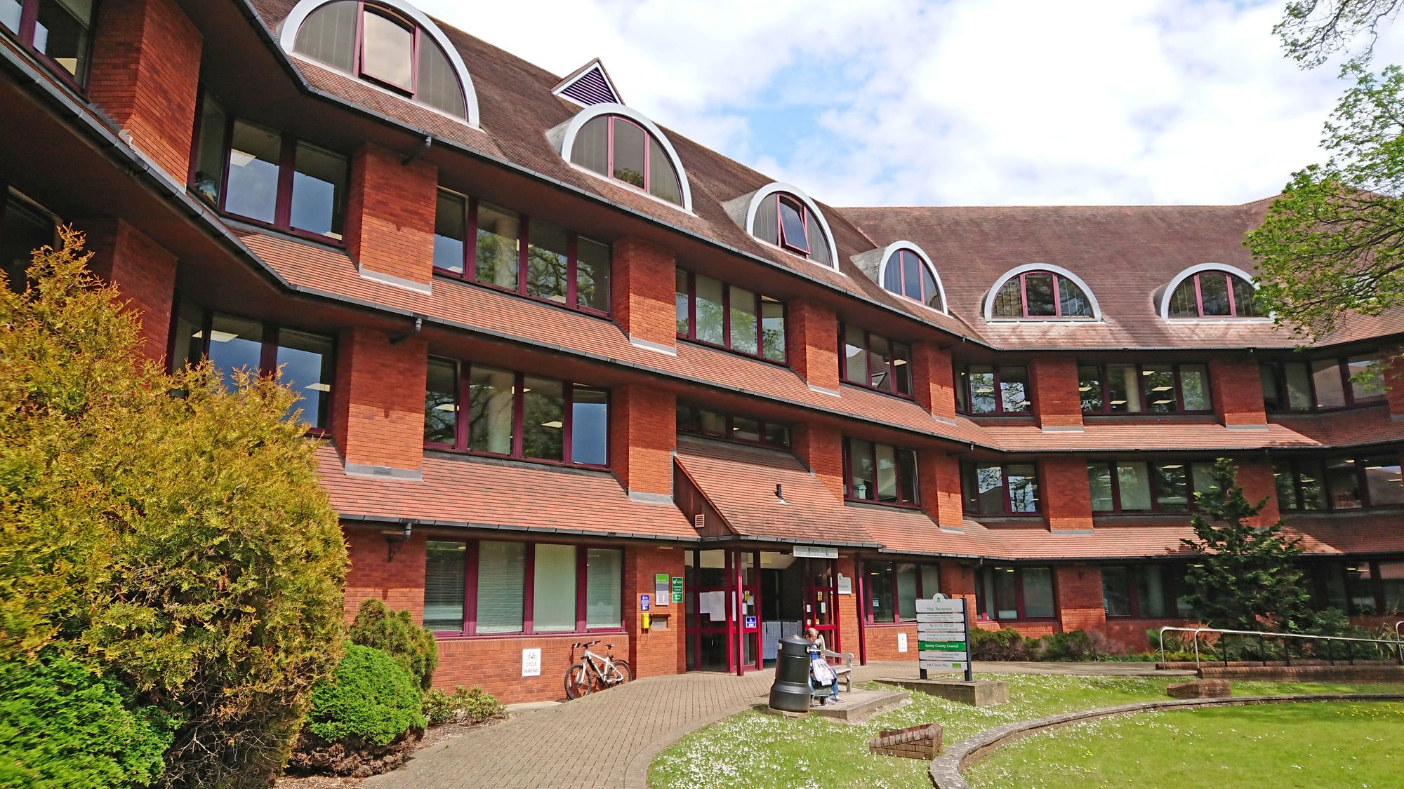 Surrey Heath Borough Council launches Emergency Food Poverty Scheme ...