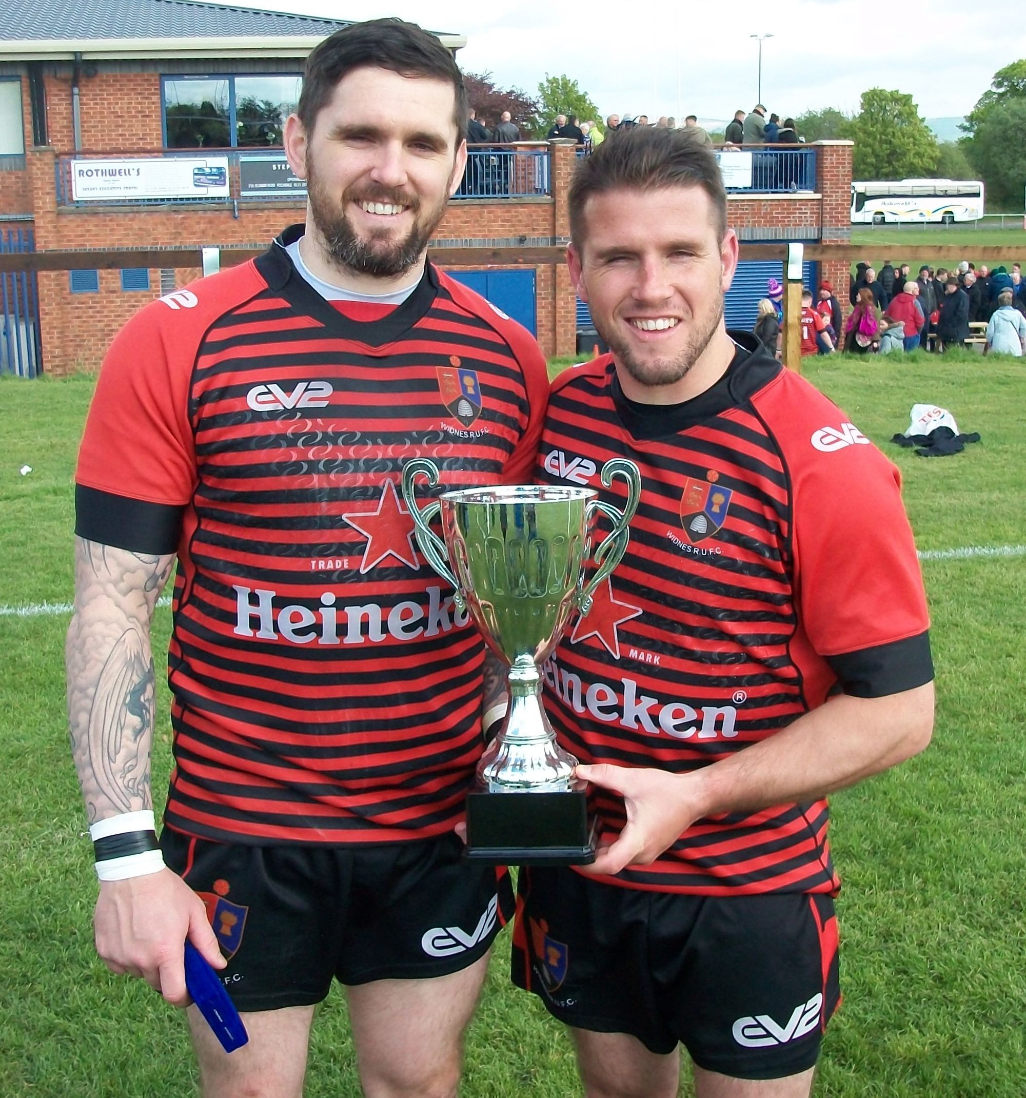 Widnes Rugby Club: Meet the brothers who 'lead from the front ...