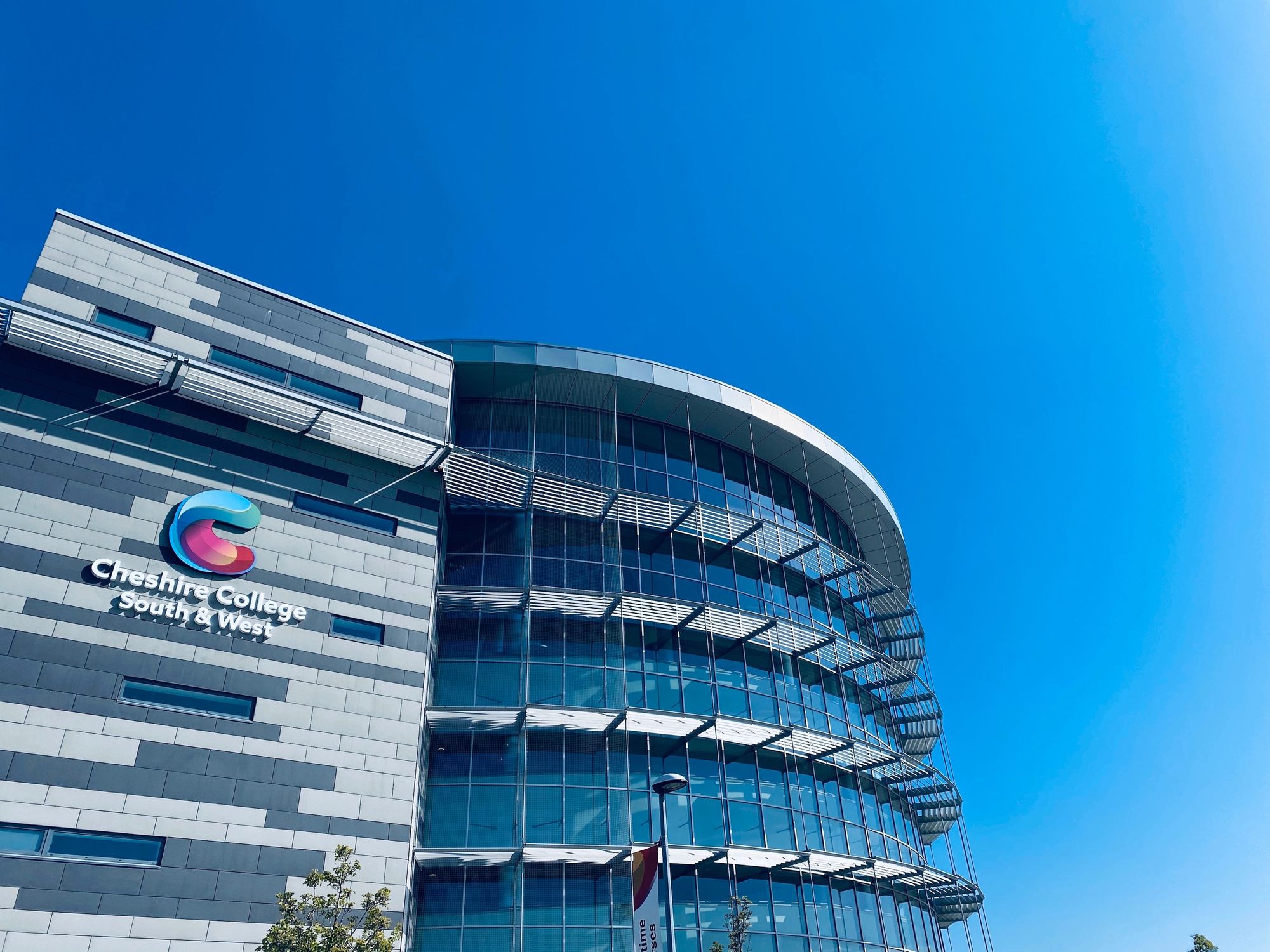 Applications for new Engineering Scholarship Programme now open at ...