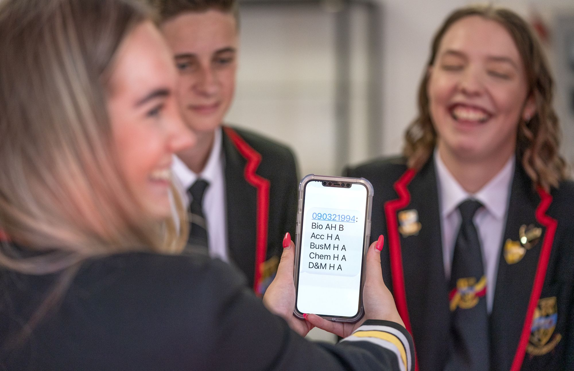 Record number of disadvantaged students in UK apply for most selective ...