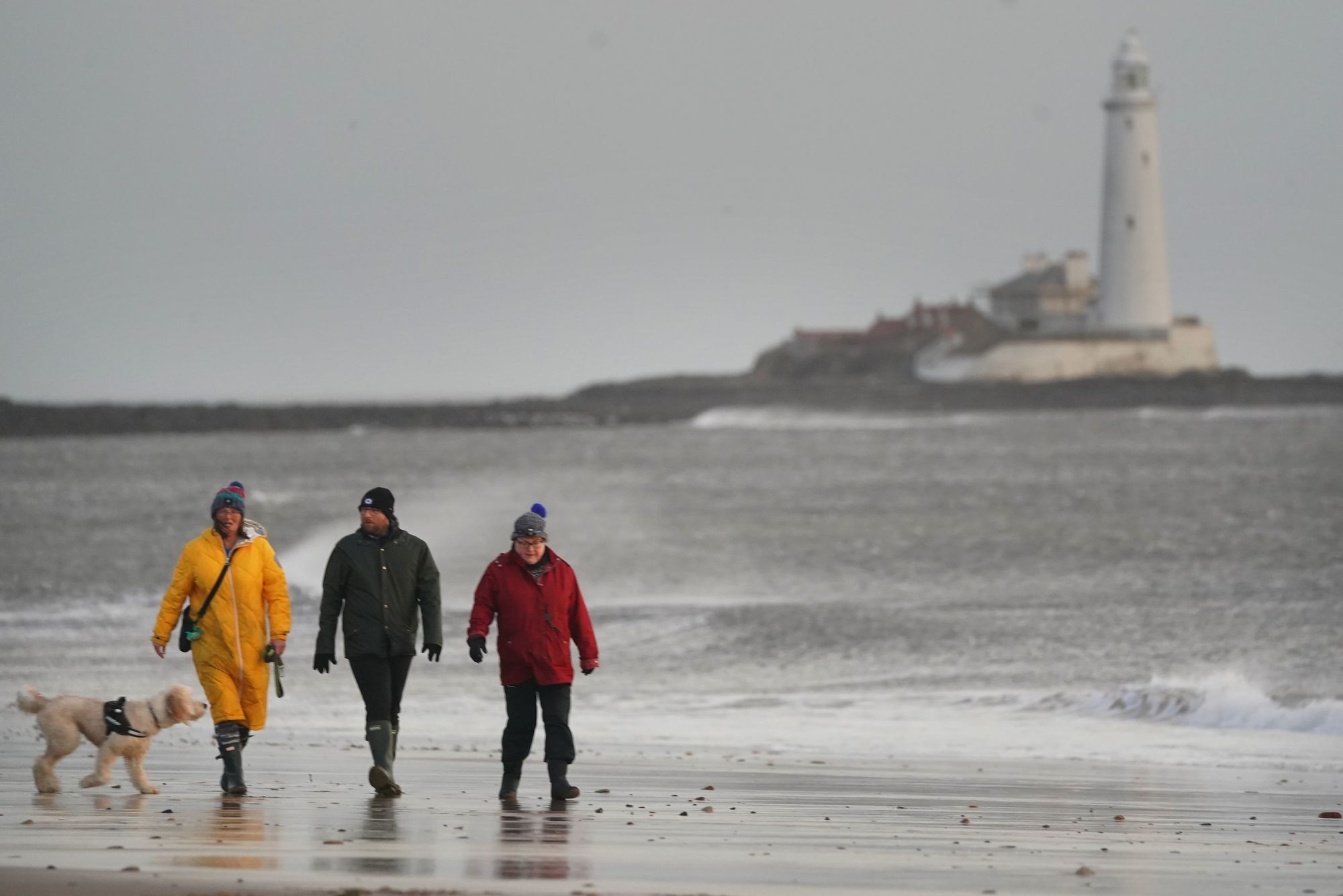 Updates as Storm Eunice hits UK and millions told to stay home | National