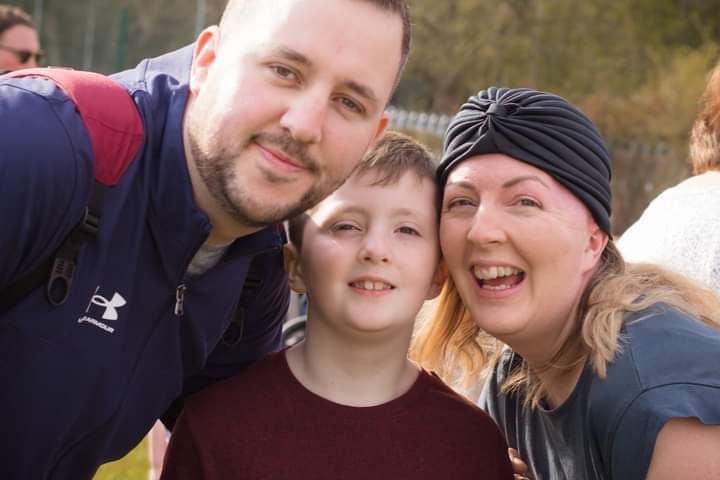 Massive show of support for Runcorn family | InYourArea News