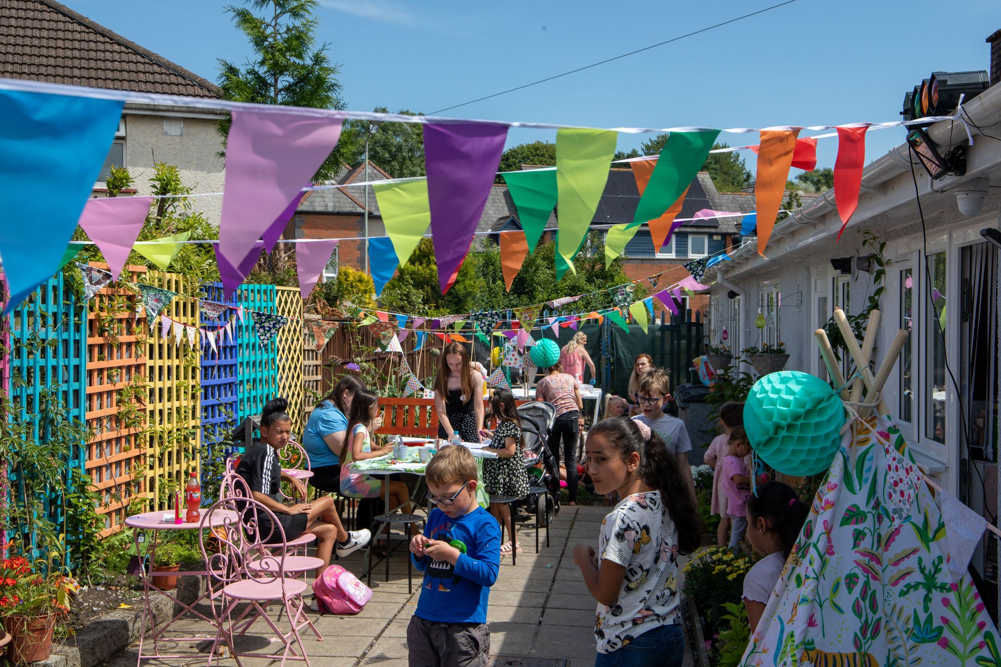 Families benefit from free events thanks to Swansea’s Penderi Green ...