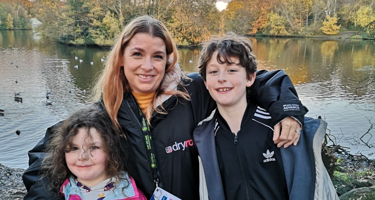 Hollyoaks' Kelly Condron backs Manchester hospital trust 'Lantern Walk ...