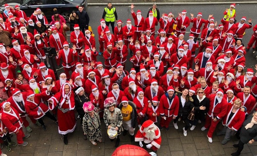 Santa Claus is coming to town for Debden fun run | Christmas