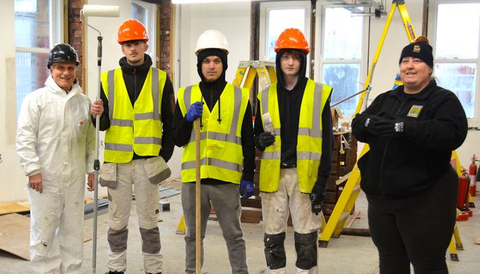 Coleg Cambria Deeside students help with restoration of clock tower ...