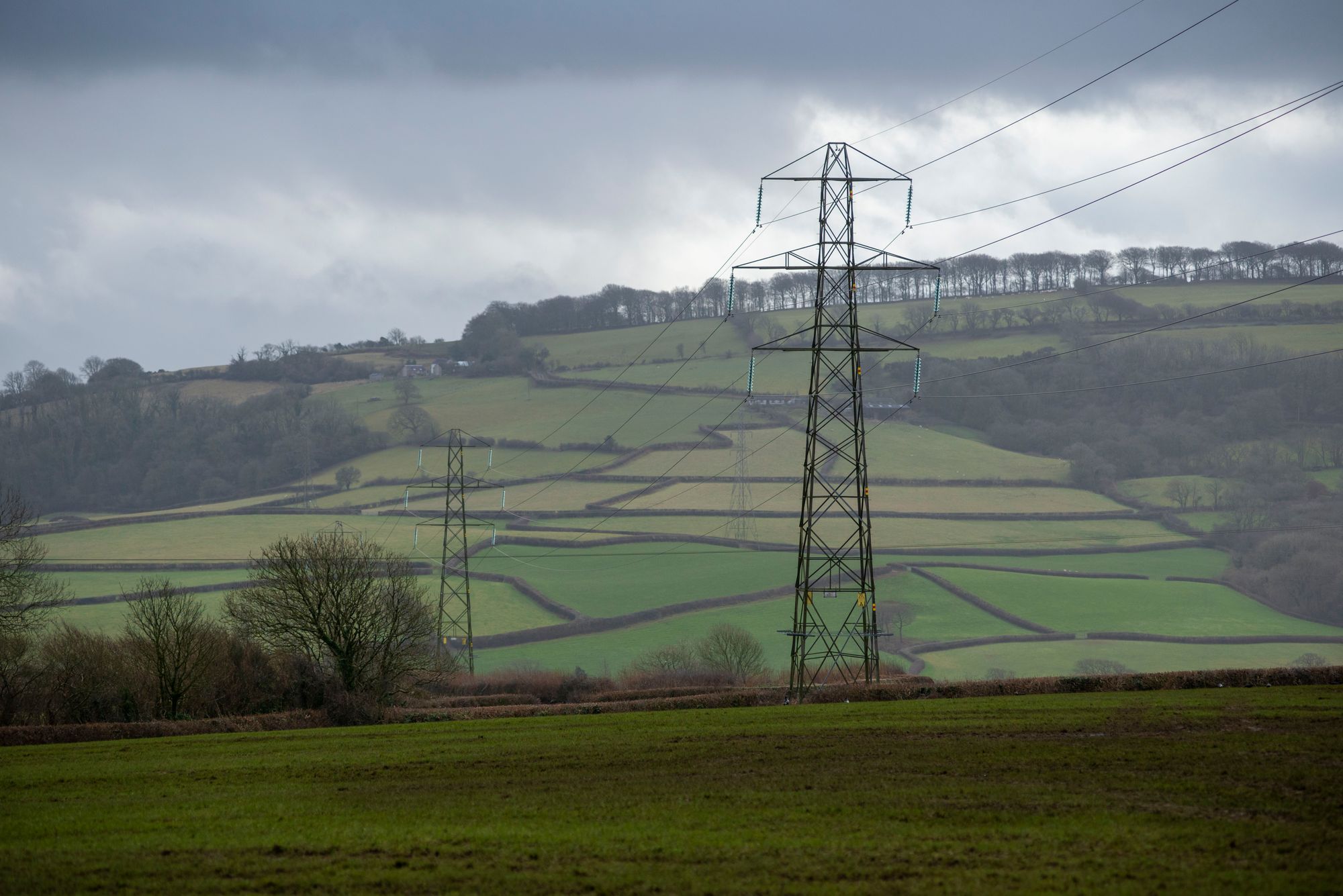 Llandeilo action group set up to fight energy firm’s Towy Valley pylon ...