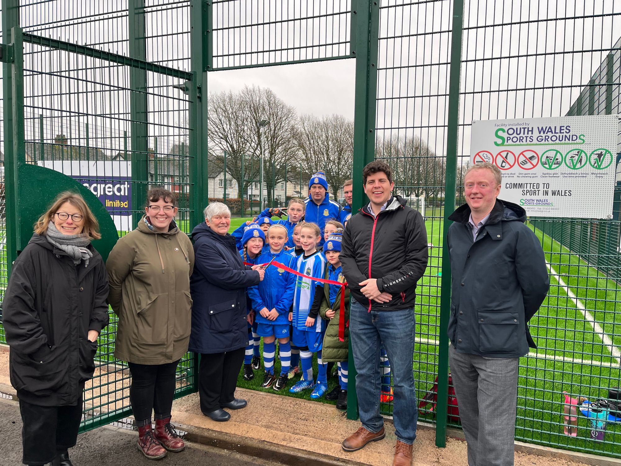 Seal of approval for new all-weather football pitch for Splott ...