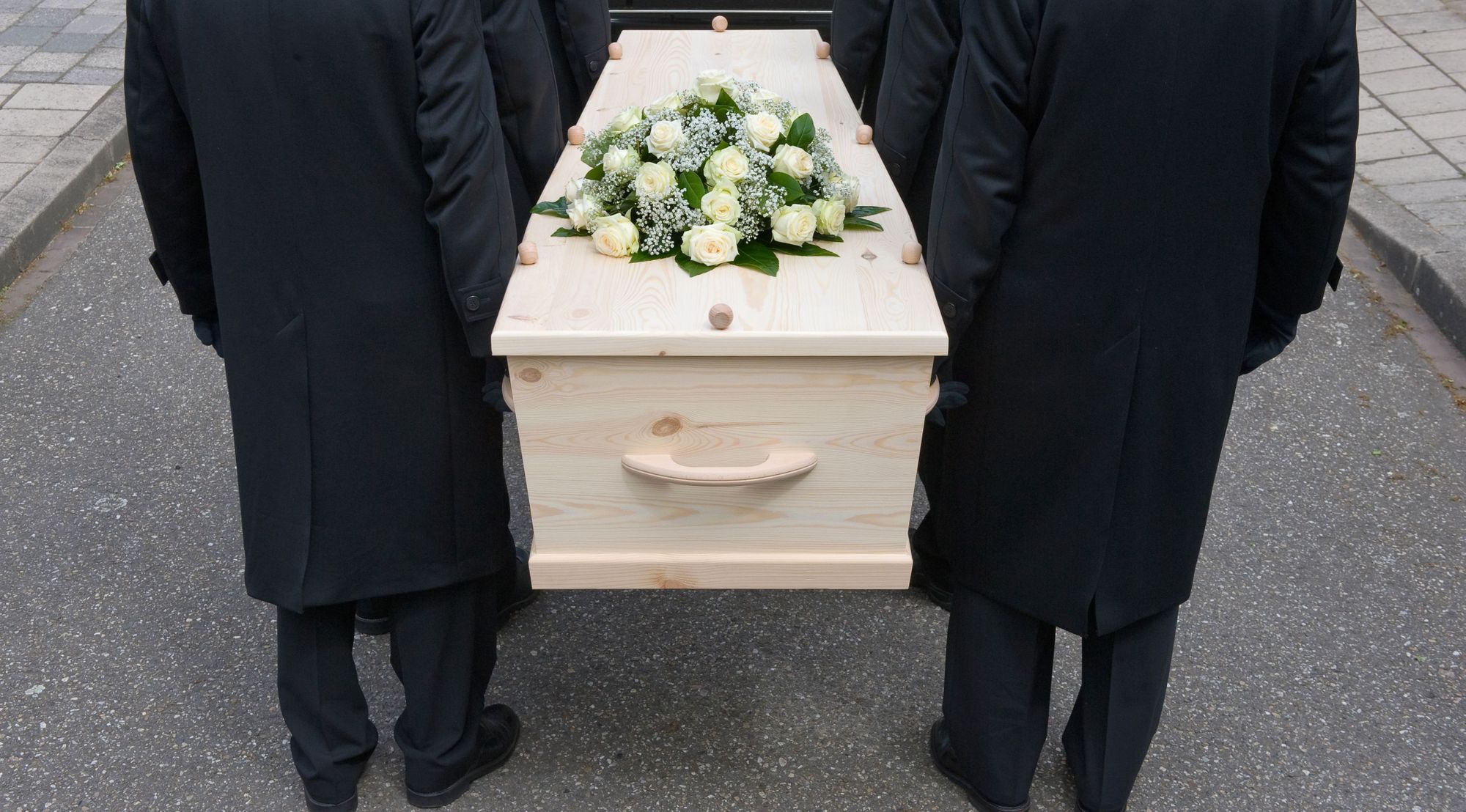 Eight burial and cremation methods you can get in the UK | National