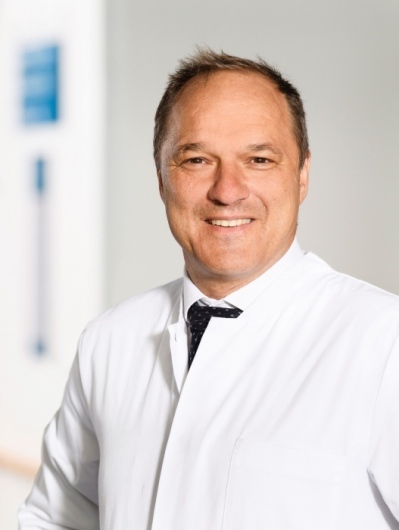 Priv.-Doz. Dr. med. Uwe Vieweg - Neurochirurg, Wirbelsäulenchirurg ...