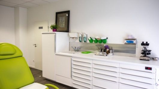 Antje Pusch - Frauenarzt (Gynäkologe) Neuss