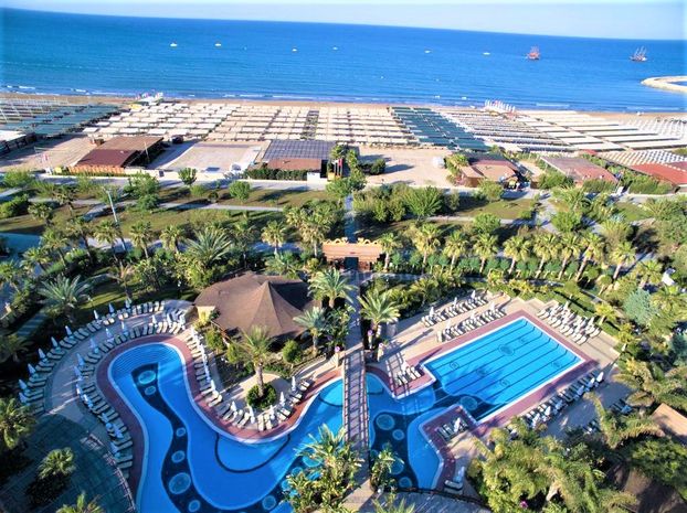 ᐅ ᐅ Hotel ROYAL DRAGON SIDE