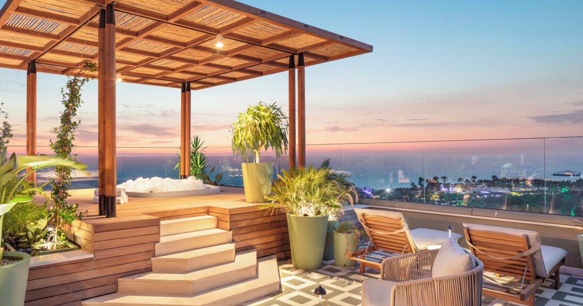 Hotels with hot tubs | Jet2Blog