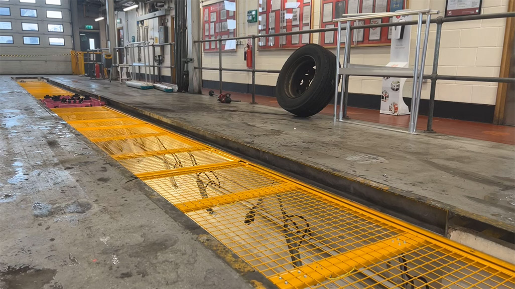 Premier Pits returns to Road Transport Expo with new Premier Hinged ...