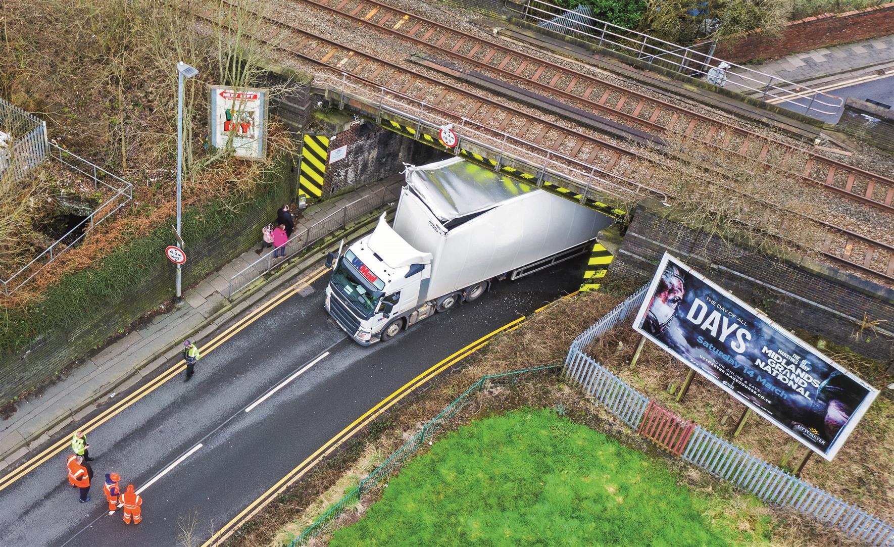 Dealing with the aftermath of a bridge strike - Knowledge Hub ...