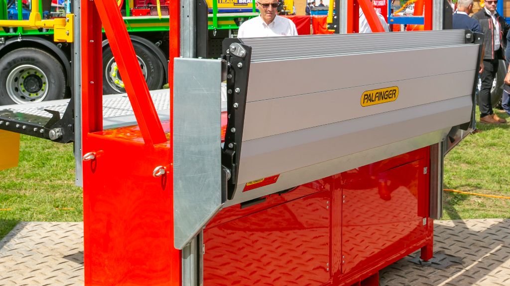 Palfinger PTV Tip Over launched at Road Transport Expo - News ...