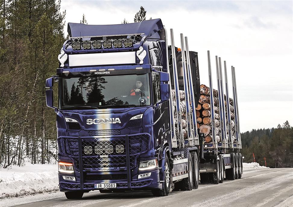 Scania 770 S 6X4 timber truck review - Truck Buying Advice - Commercial ...