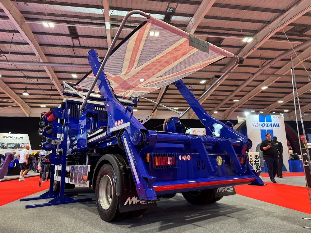 Transcover celebrates UK manufacturing at RTX - News - Commercial Motor