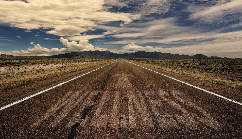 Geotab survey reveals mental health crisis amongst truck and van ... Geotab survey reveals mental health crisis amongst truck and van ...