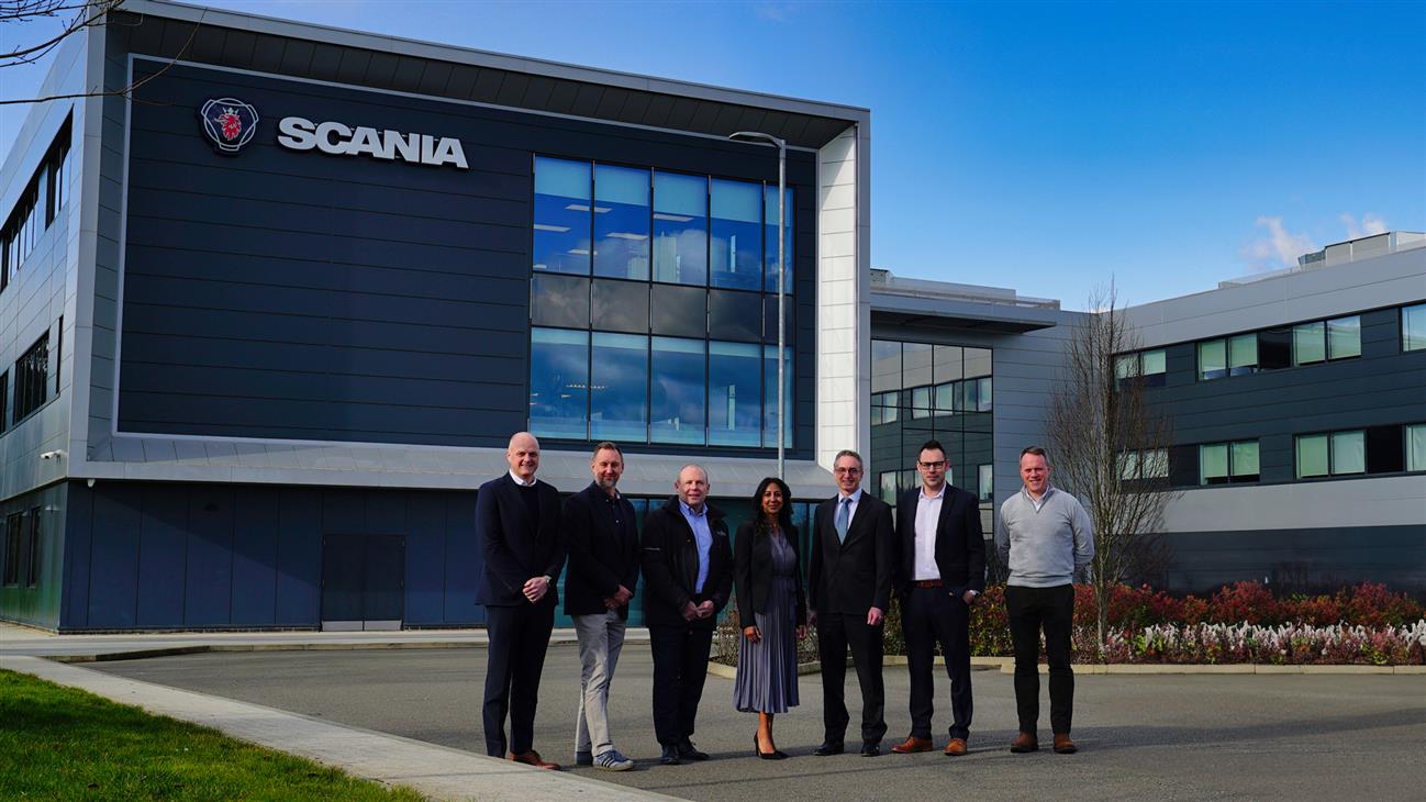 Scania hydrogen FCEV set to join Explore Transport - News - Commercial ...