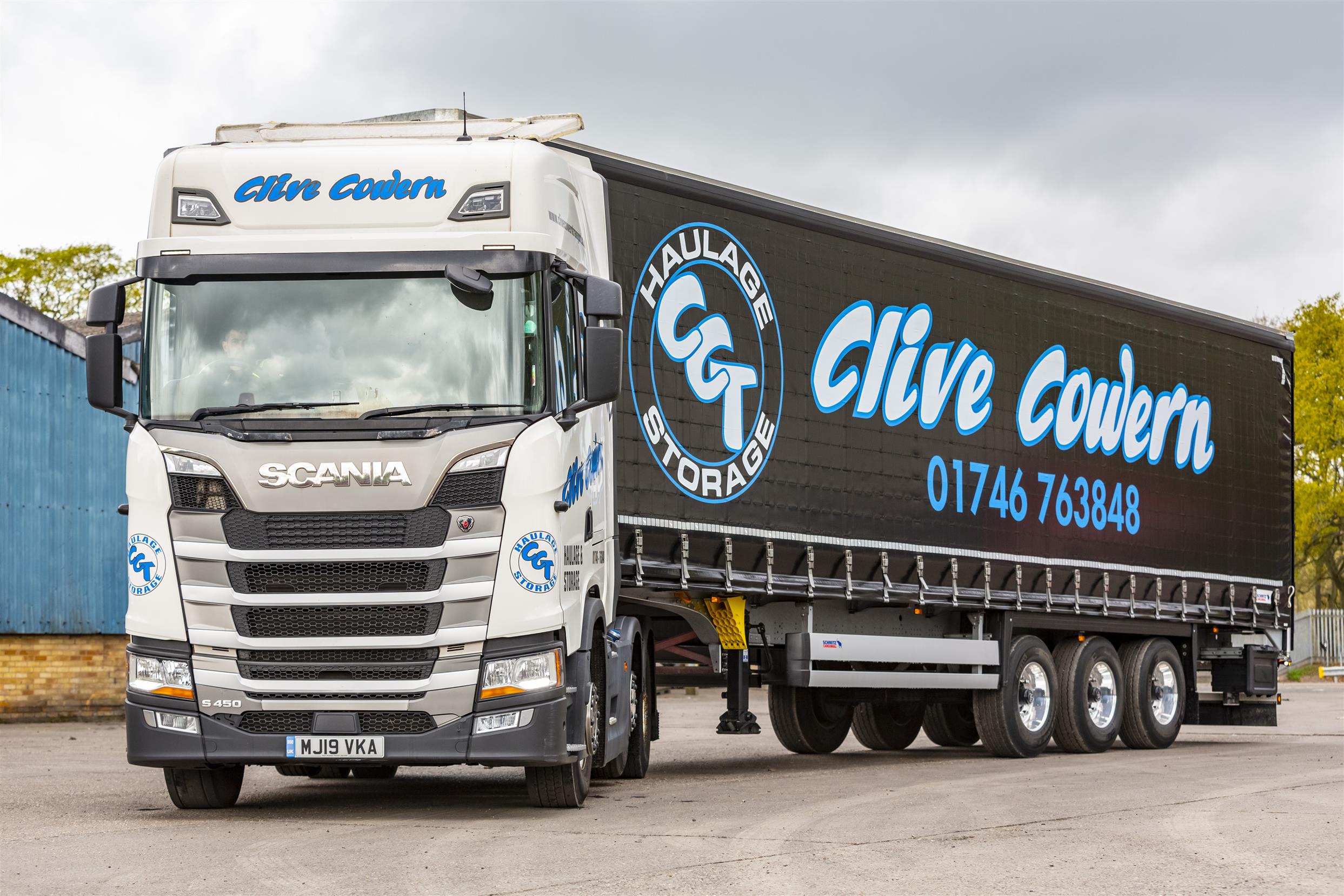 Six new Schmitz Cargobull trailers join Clive Cowern Transport Services ...