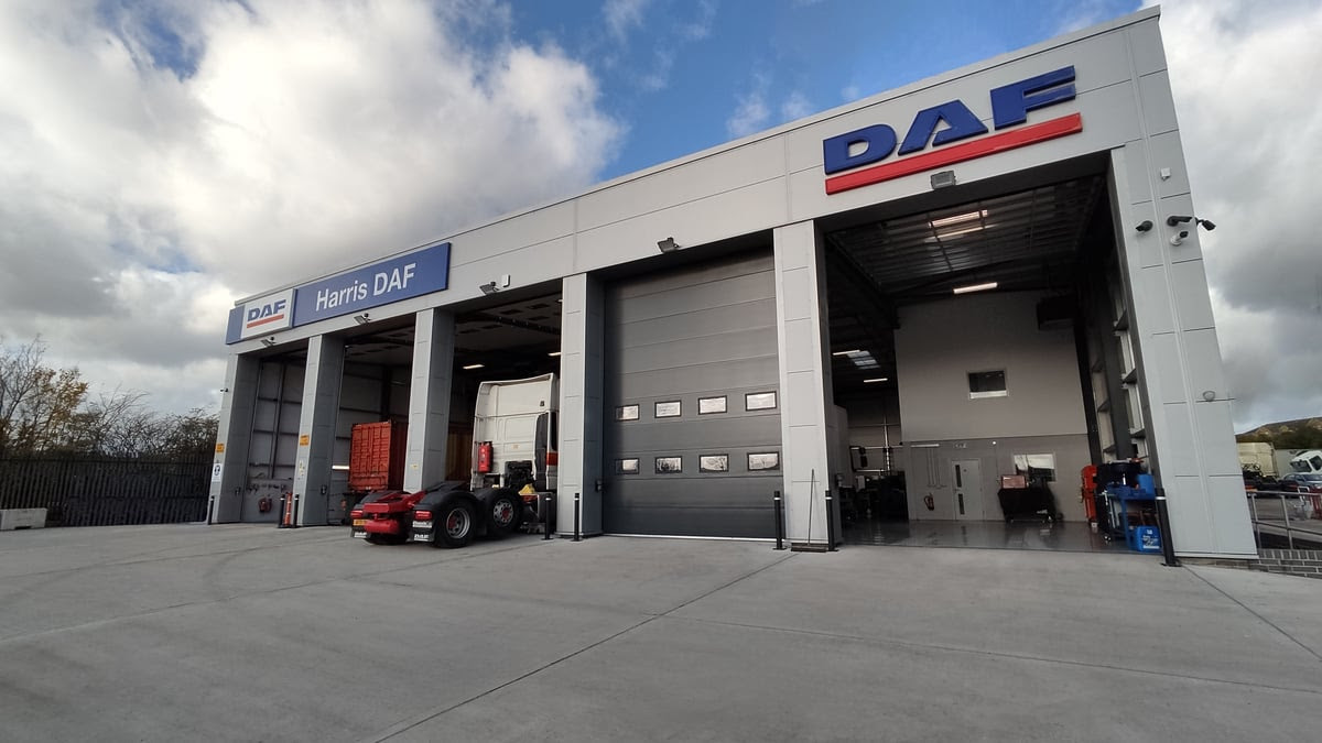 New DAF workshop opens in Essex - News - Commercial Motor