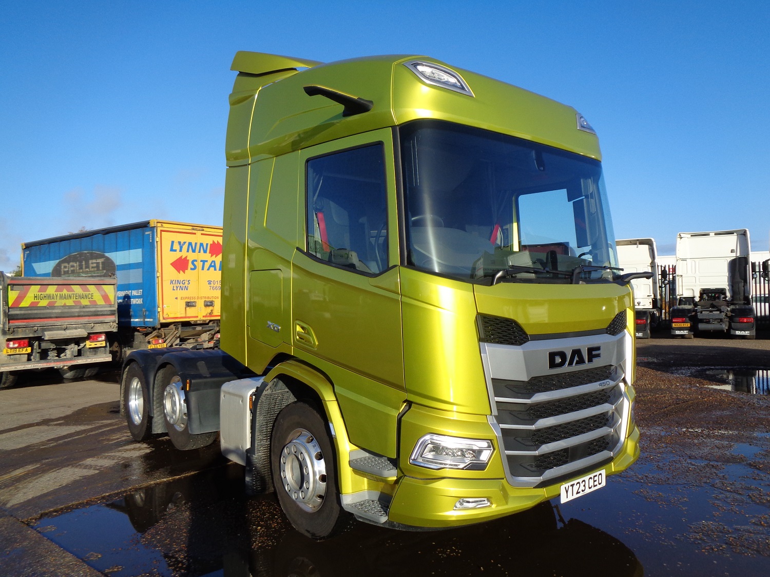 Ford & Slater DAF - Commercial Motor
